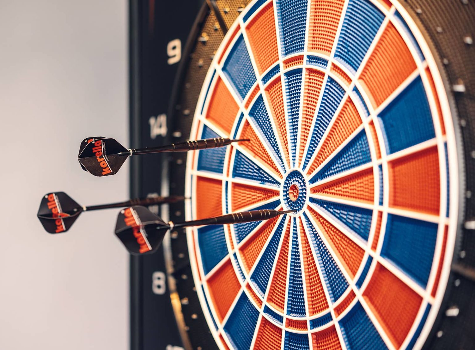 Meuble Fléchette électronique Pro | René Pierre